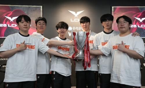 (LEAD) Hanwha Life Esports wins 2025 LCK Cup to secure spot at First Stand 2025 | Yonhap News Agency