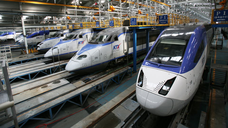 KTX 개통 10년…한반도 넘어 유라시아로 | 연합뉴스