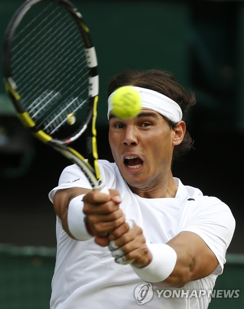 -윔블던테니스- 나달, 단식 16강서 세계랭킹 144위에 덜미 | 연합뉴스