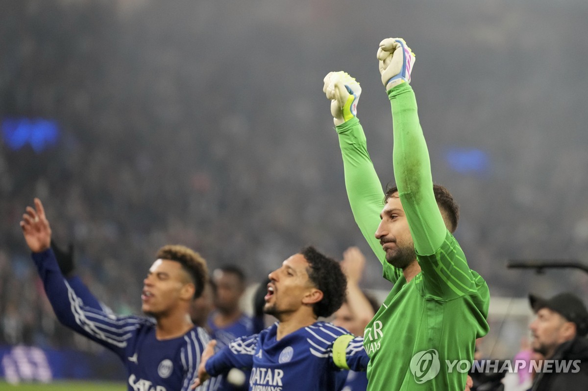 2년 연속 PSG UCL 4강 올려놓은 엔리케 "우리 선수들, 세계최고" | 연합뉴스