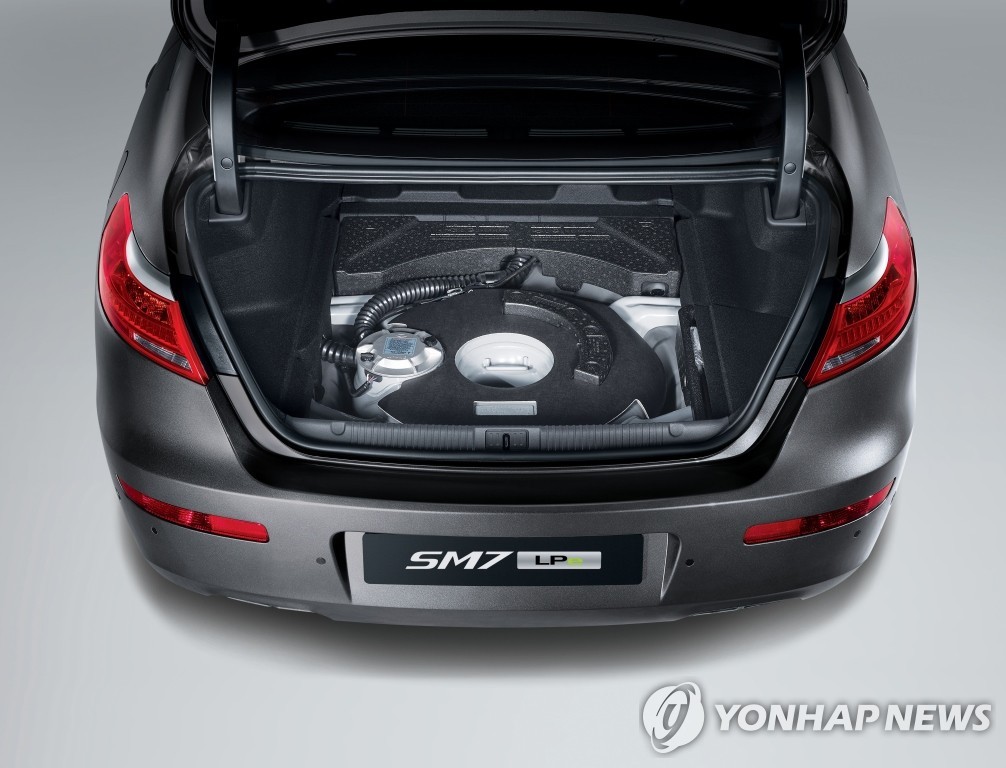 발빠른 르노삼성, '일반인용 LPG차' SM6·SM7 판매 개시 | 연합뉴스