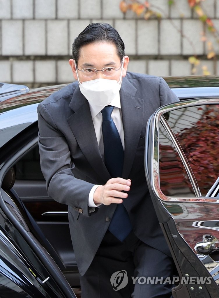 이재용 부회장 10년 만에 삼성 회장 취임 연합뉴스