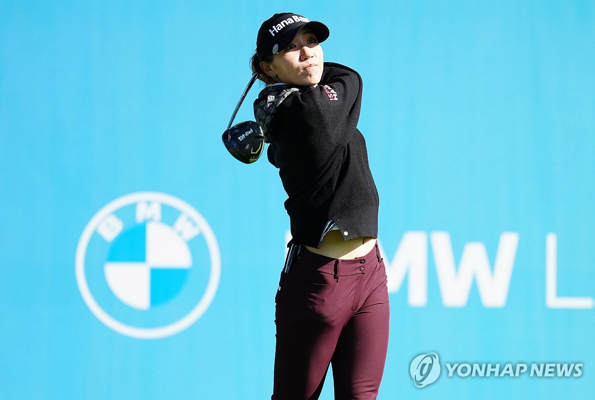 LPGA 투어 BMW 챔피언십 3R, 티샷 치는 리디아 고 | 연합뉴스