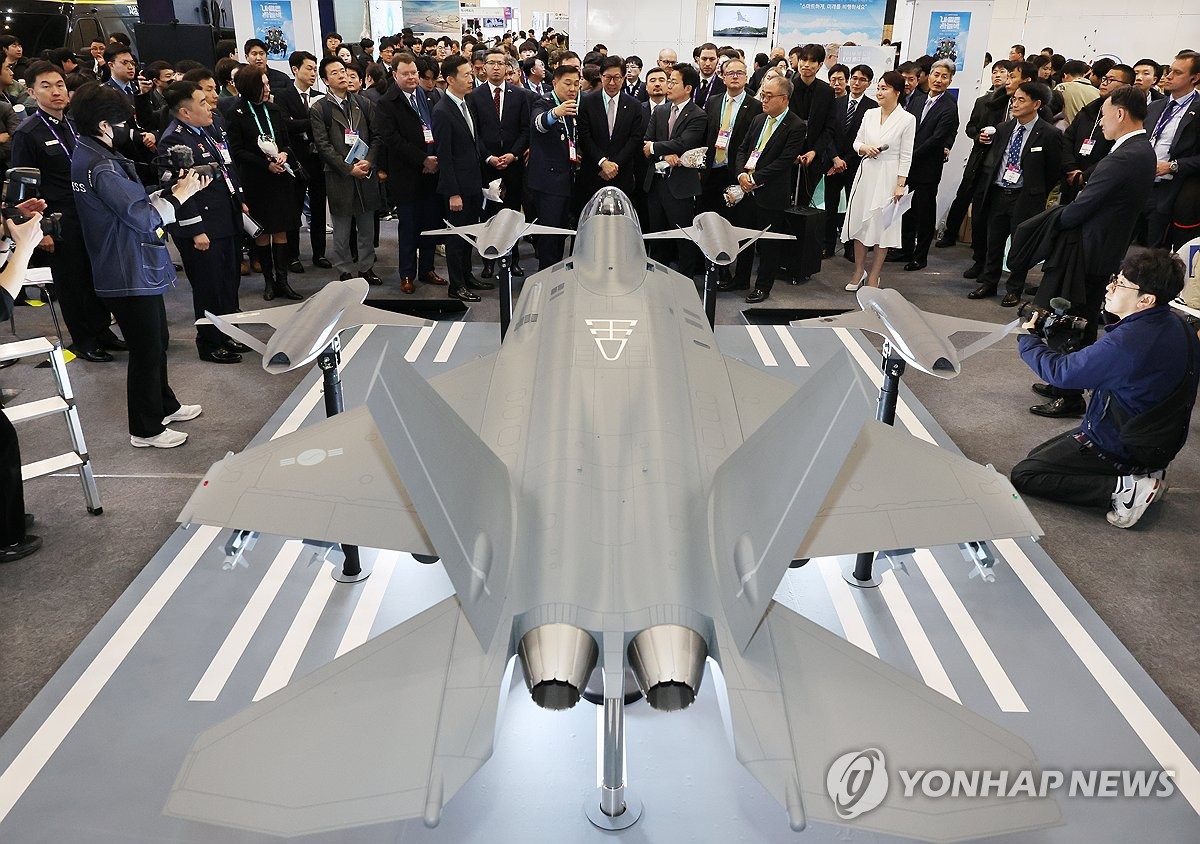 'DSK 2025(드론쇼코리아)' KF-21 | 연합뉴스